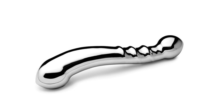 njoy's Pure Plug – Deluxe stainless steel instruments of pleasure